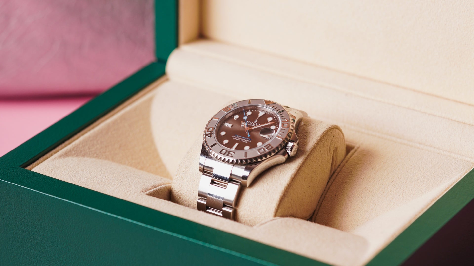 Luxury Consignment Watch Collection – ONELUXE