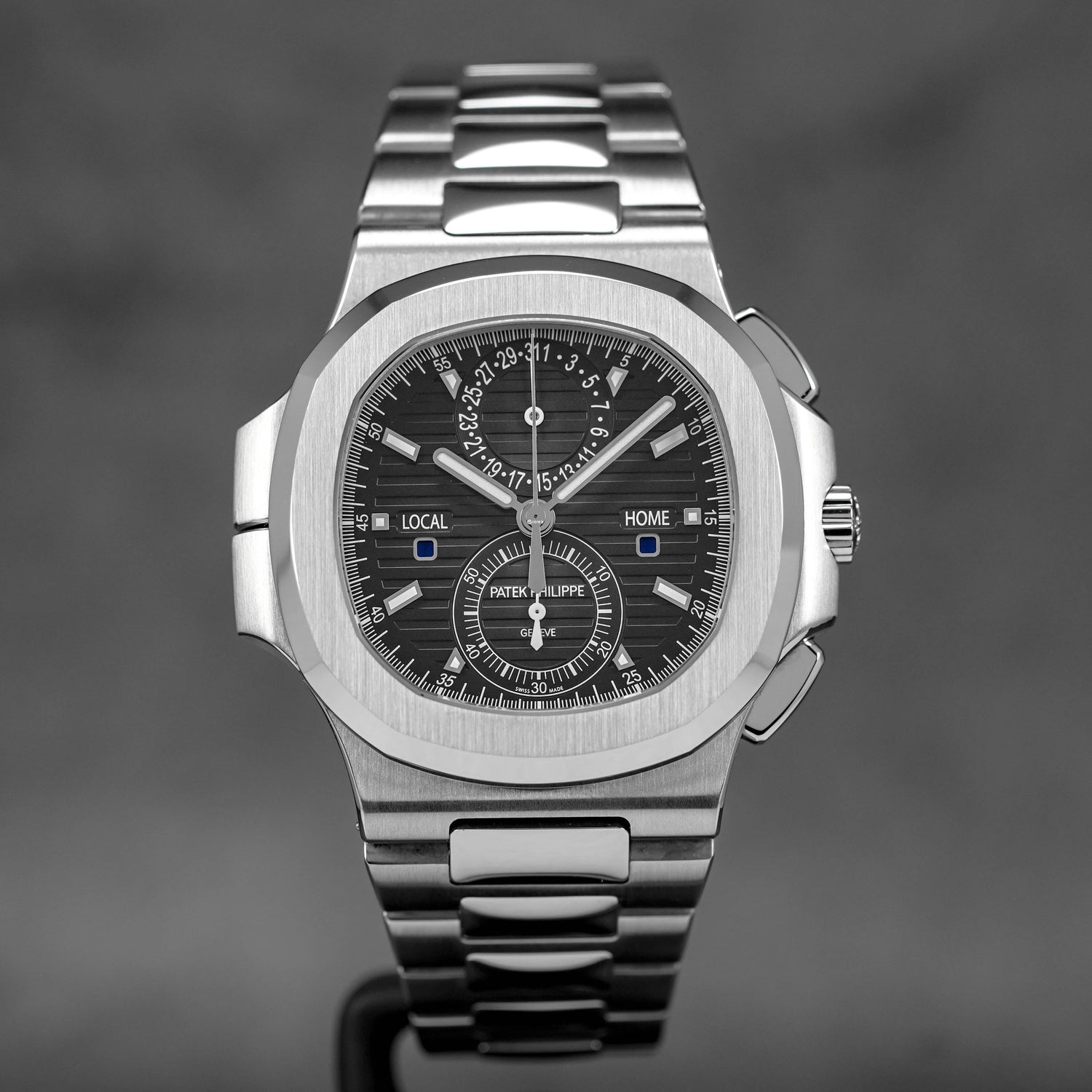 NAUTILUS 5990/1A TRAVEL TIME BLACK DIAL (2018) – ONELUXE