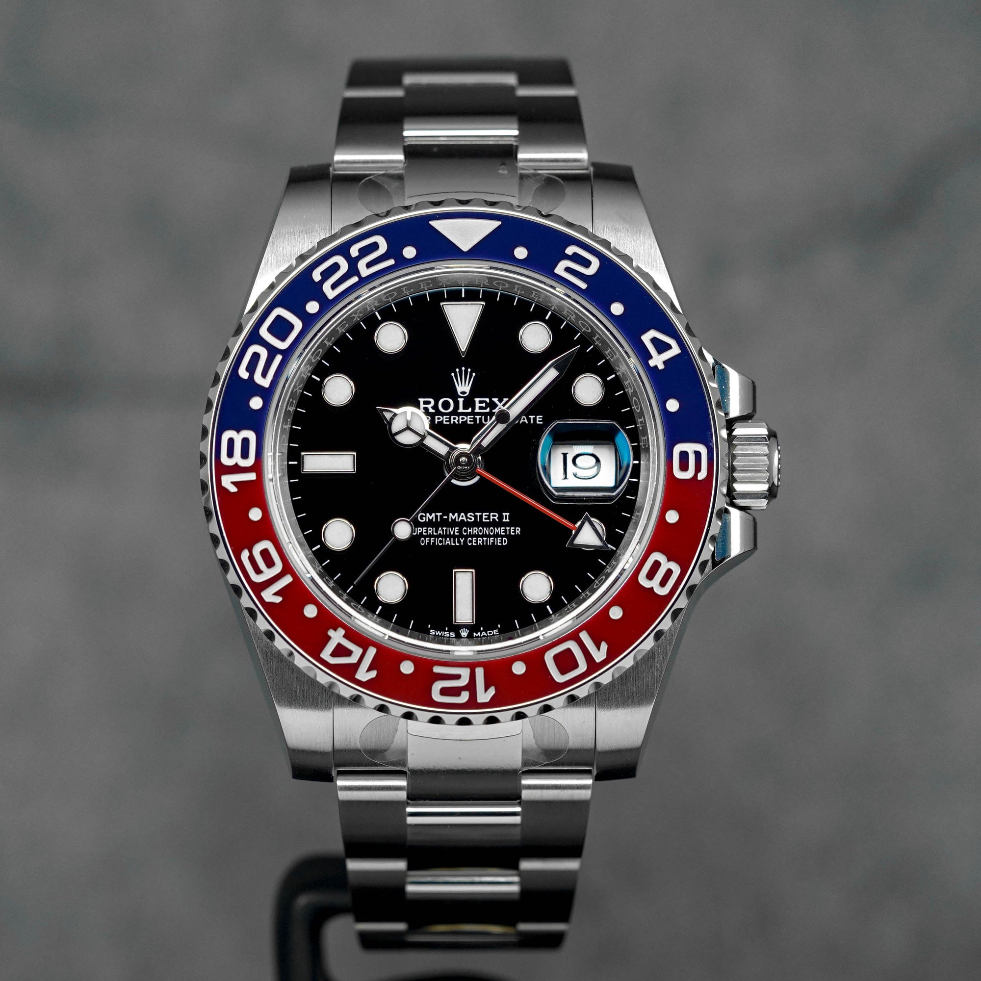ROLEX GMT MASTER-II PEPSI OYSTER (2025) – ONELUXE