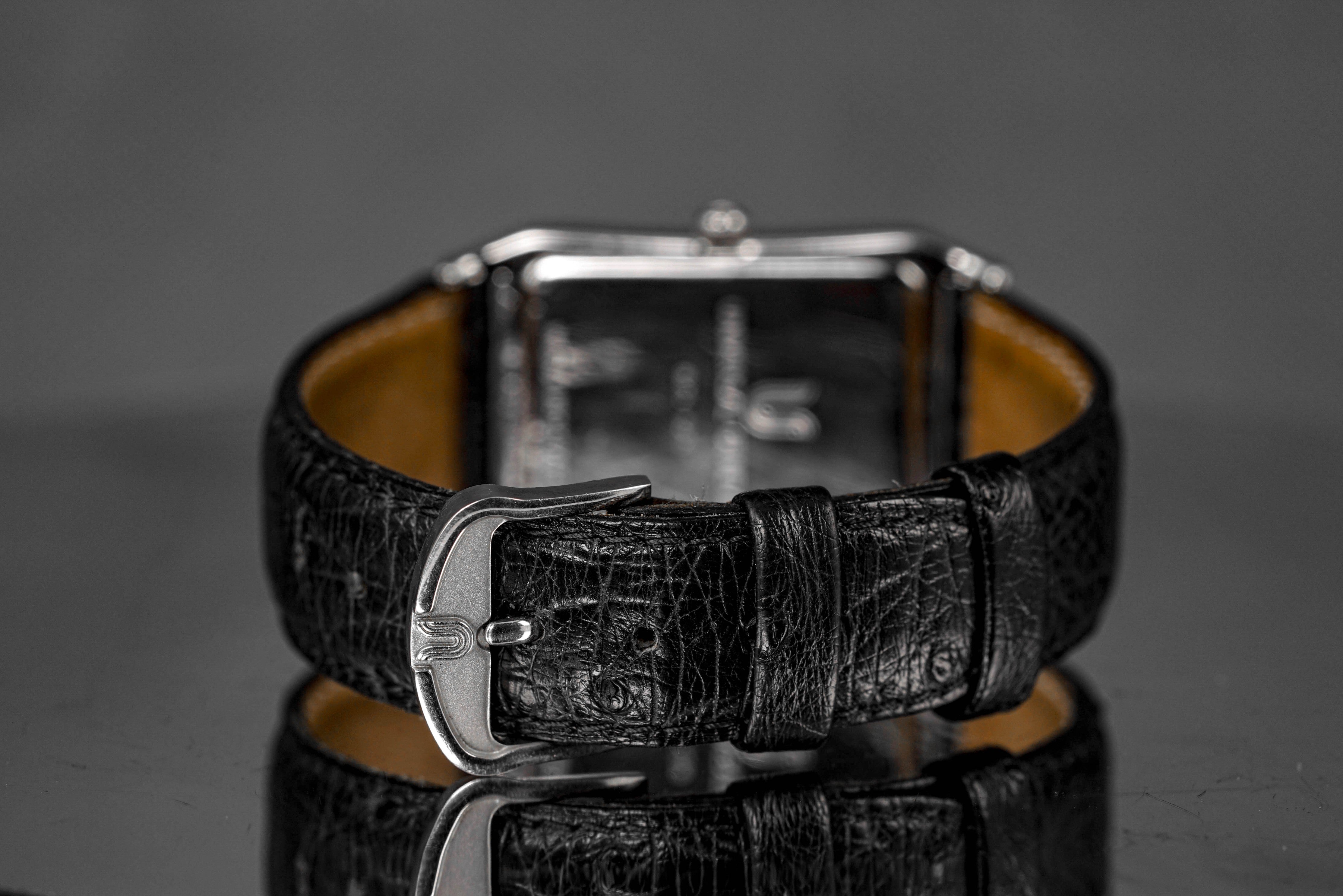 UNIVERSAL GENEVE SALTARELLO REGULATEUR JUMP HOUR (WATCH ONLY) – ONELUXE